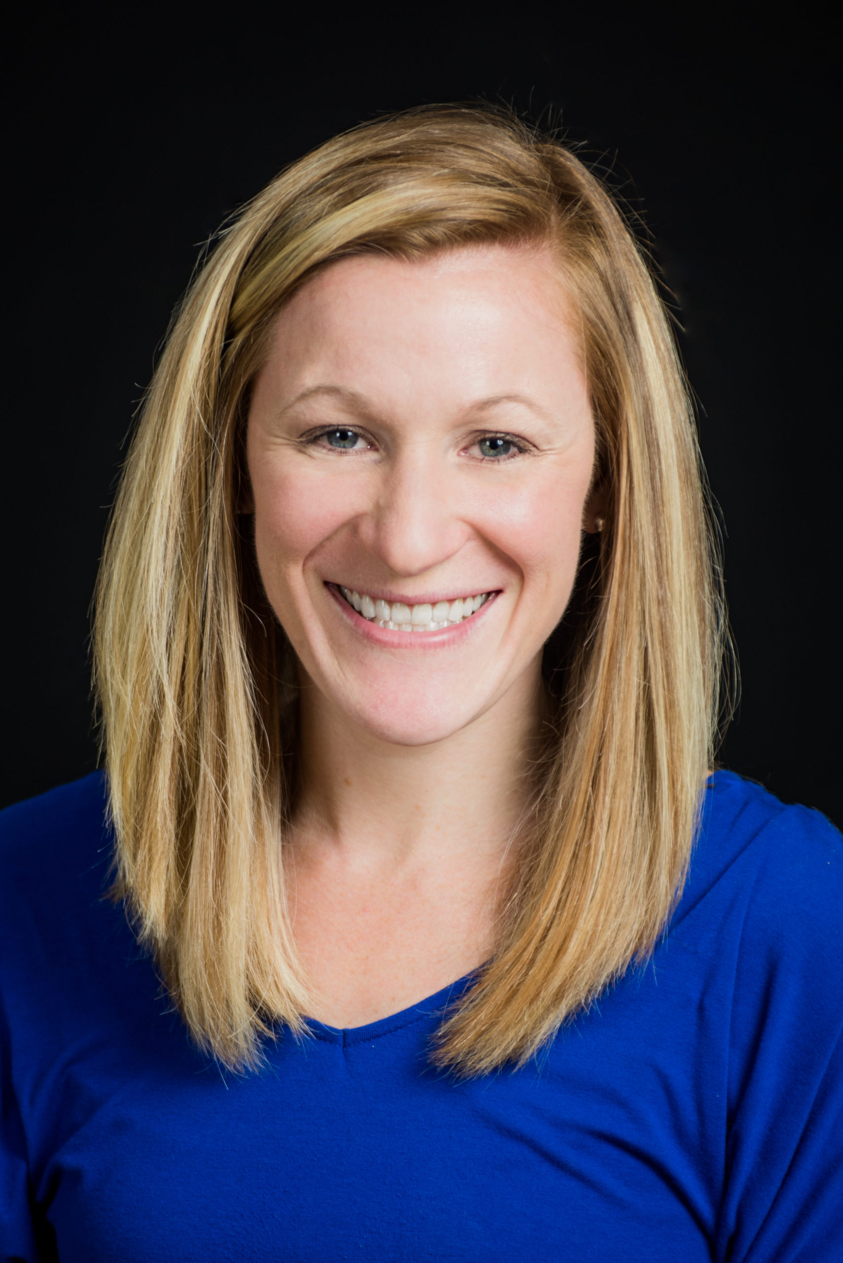 Alyssa Landis – Lacher